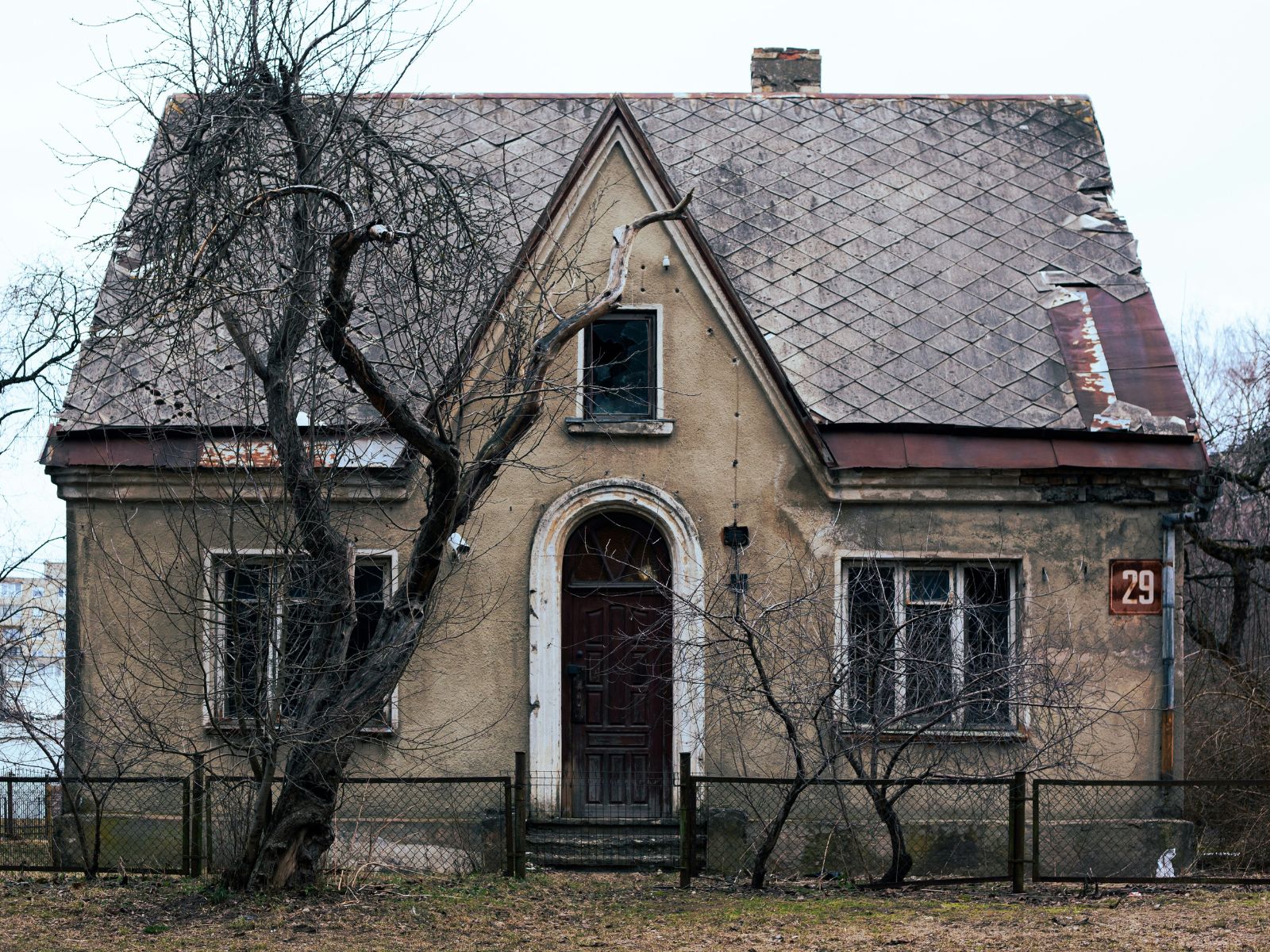 5 Best Haunted House Movies Ever